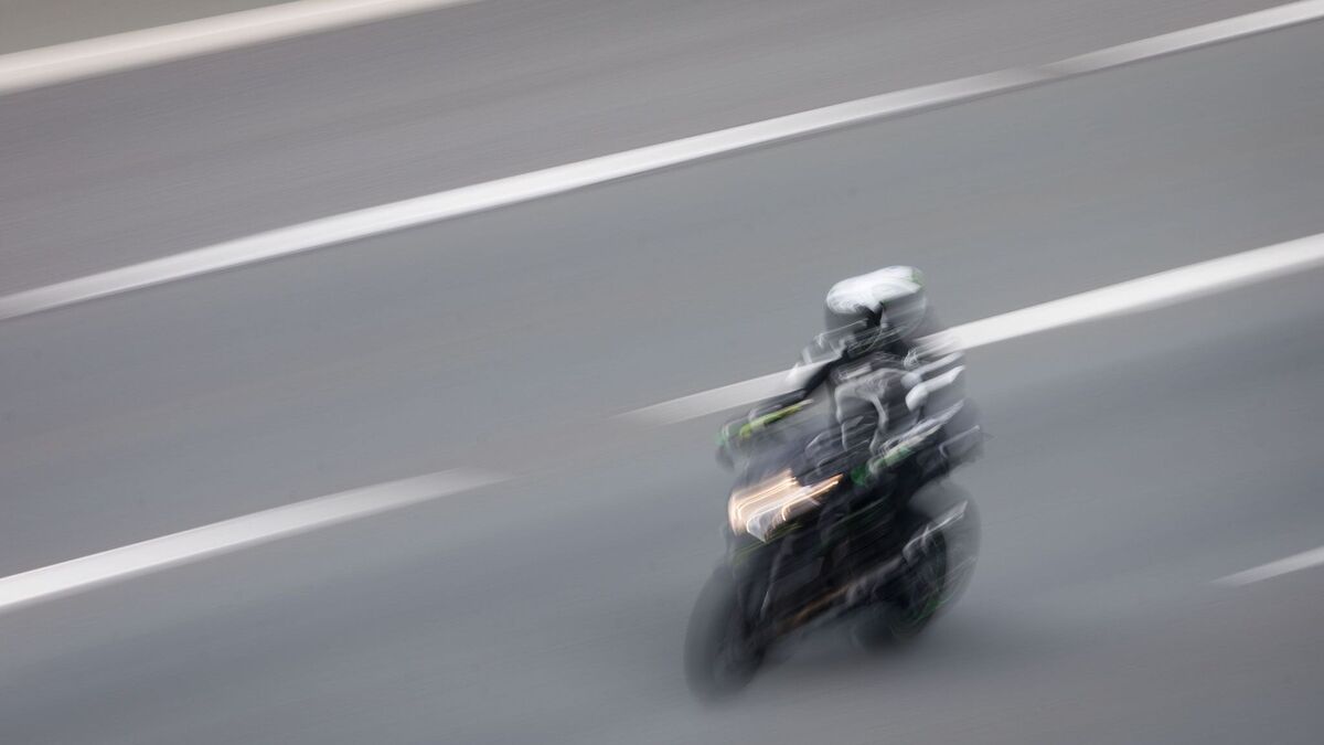 Vor dem Überholen sollten Biker Tempo herausnehmen | Aachener Zeitung