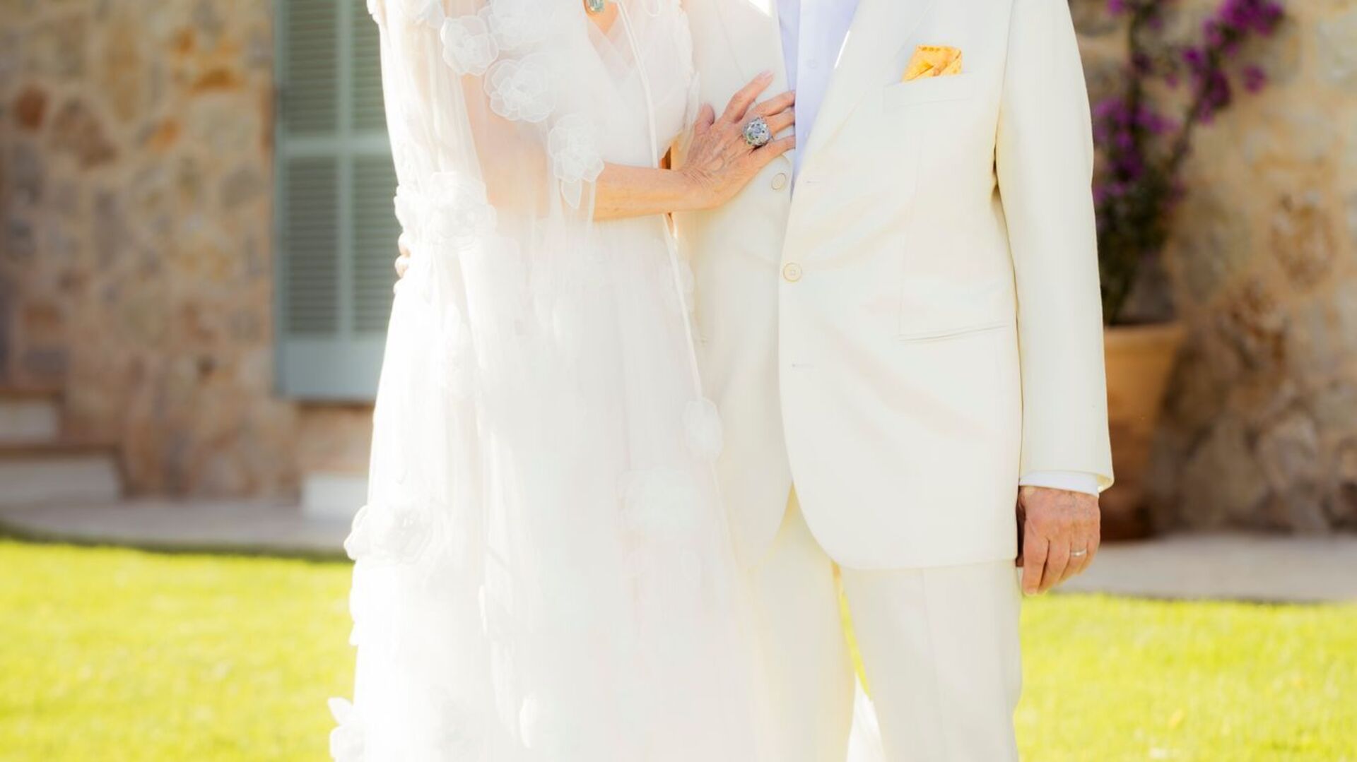 Gabriela und Wolfgang Porsche feiern Hochzeit auf Mallorca | Aachener ...