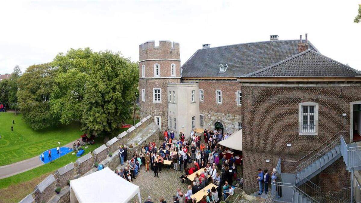 Burg Frankenberg mit großem Fest eröffnet | Aachener Zeitung