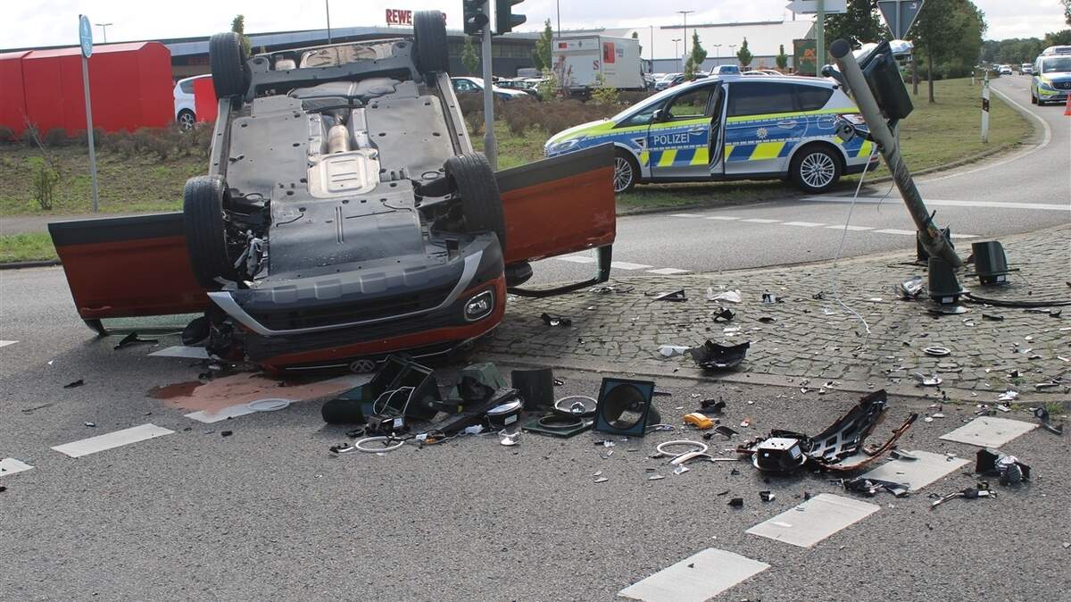 Ampel nach Unfall auf der B56 ausgefallen | Aachener Zeitung