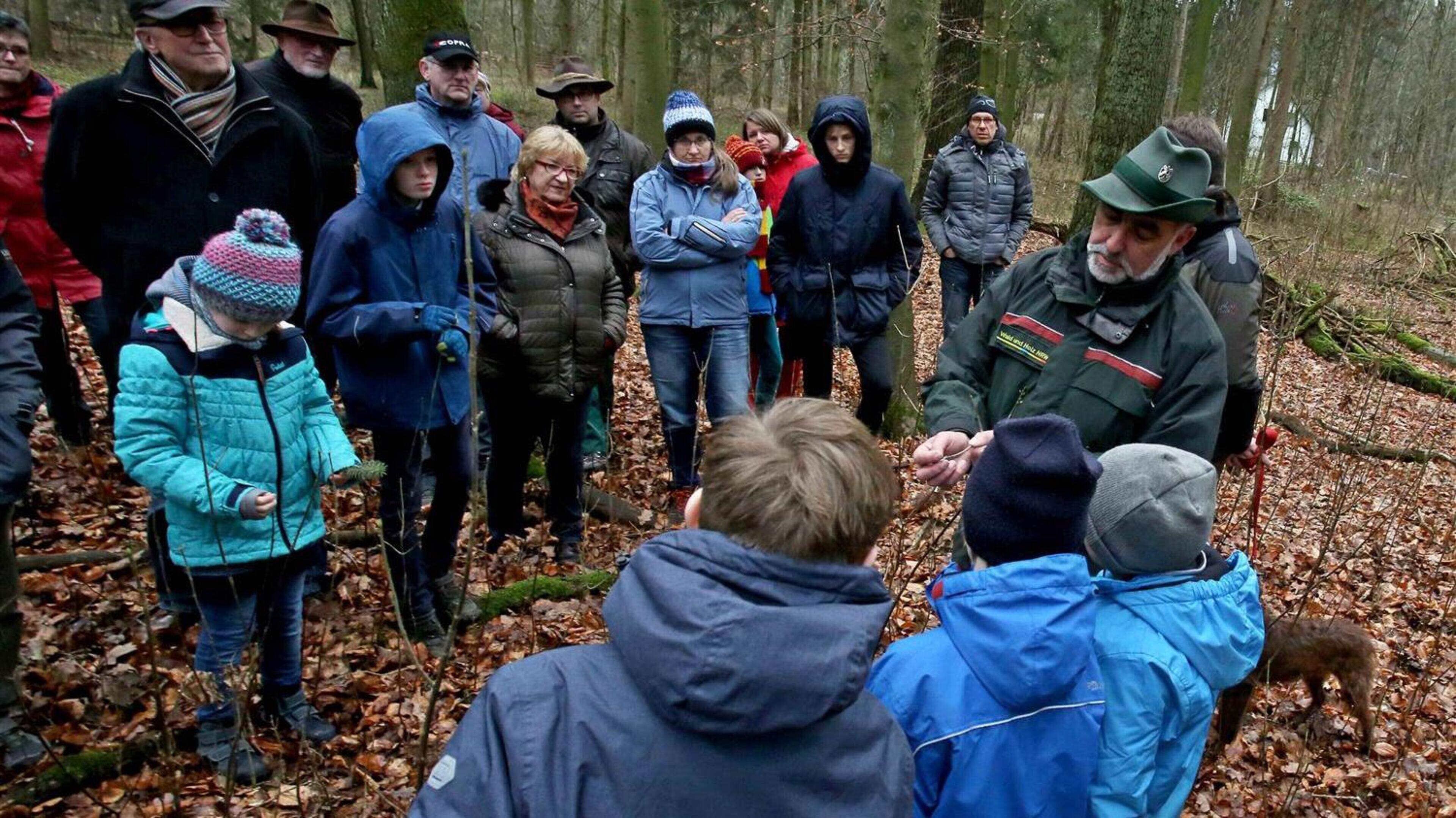Informative Wanderung mit dem Förster durch den Stadtwald | Aachener ...