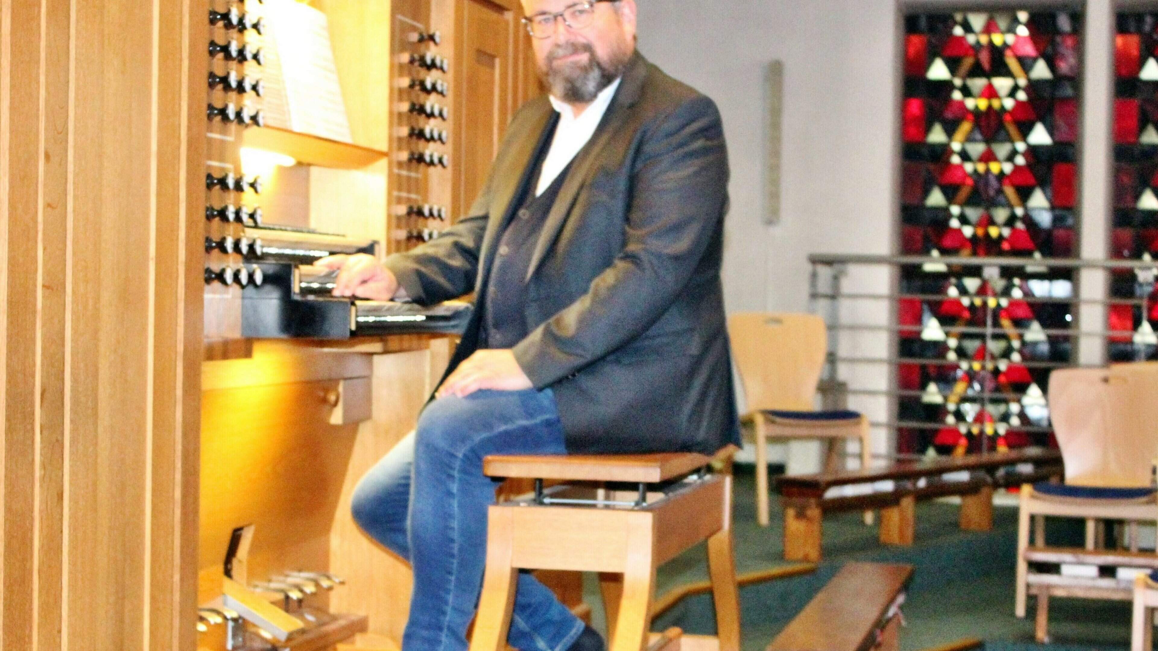 Der Virtuose an der Orgel lockt viele Zuhörer | Aachener Zeitung