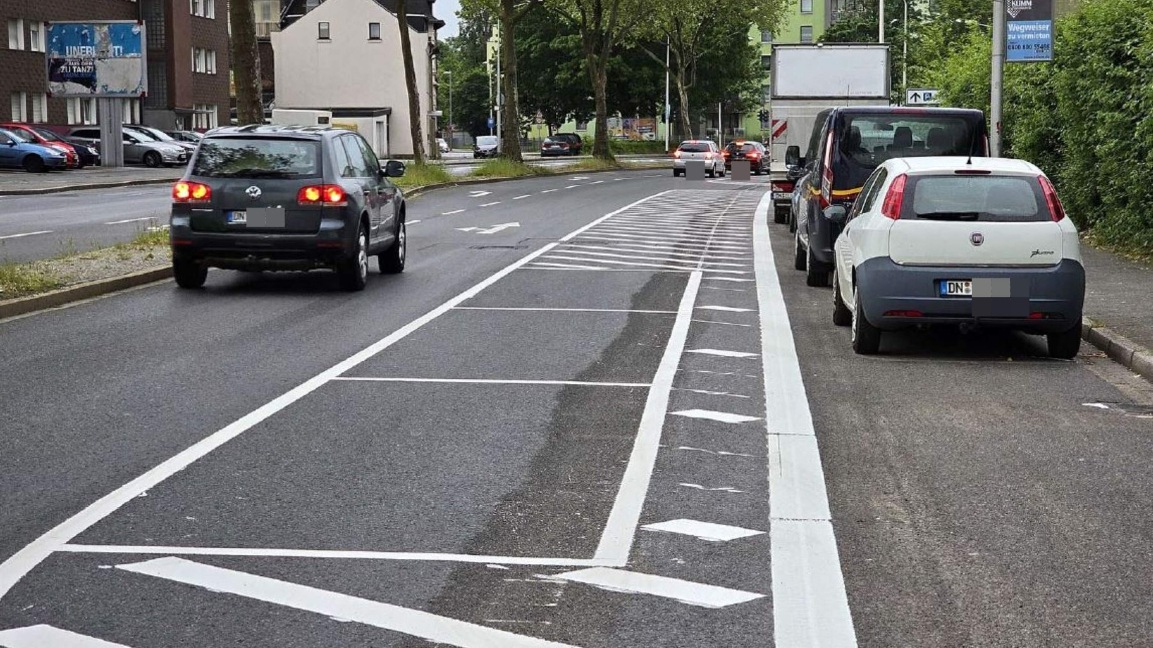 Sie Haben Auf Einem Parkstreifen Angehalten