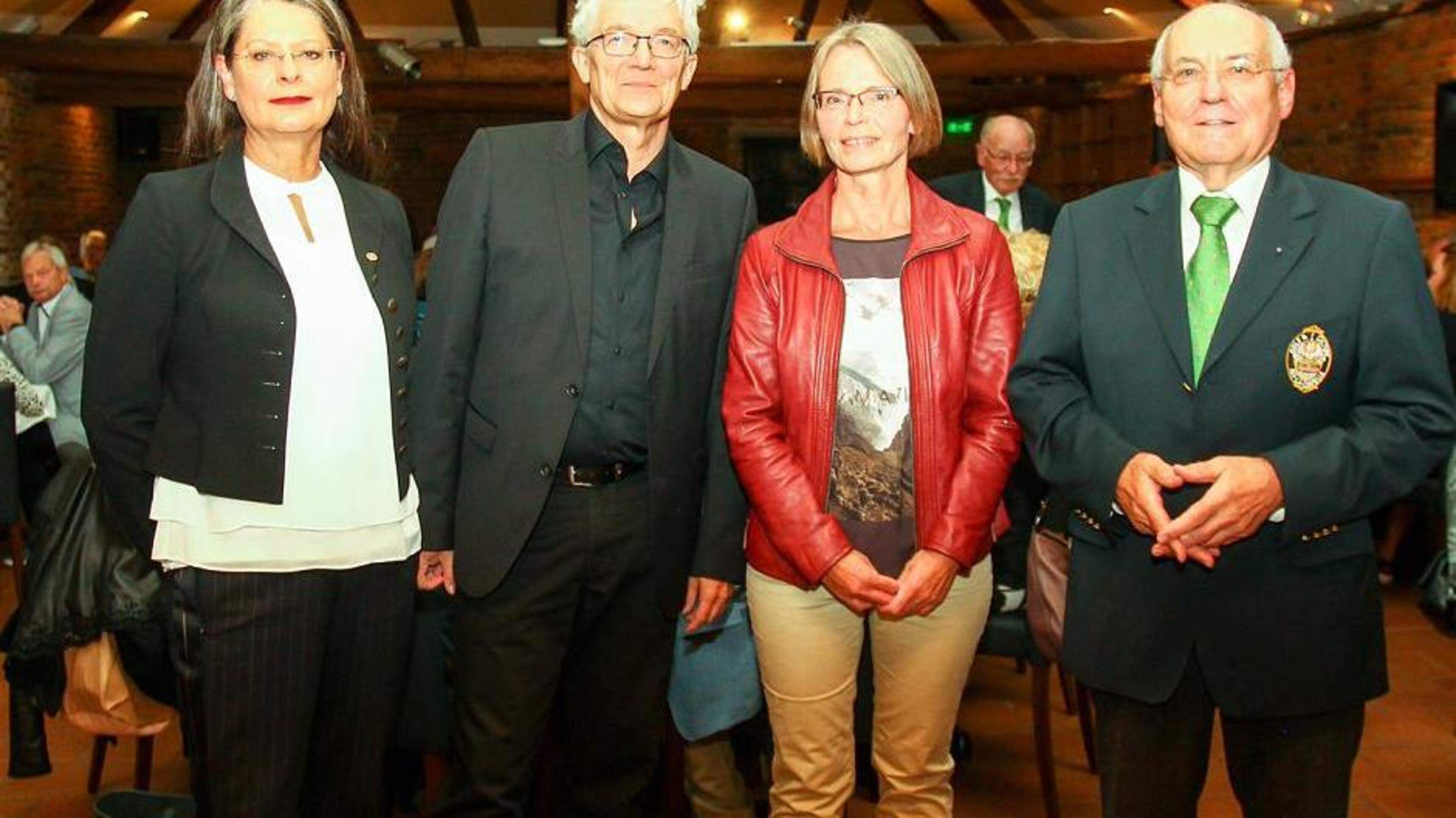 Golfer stellen sich wieder in den Dienst der guten Sache | Aachener Zeitung