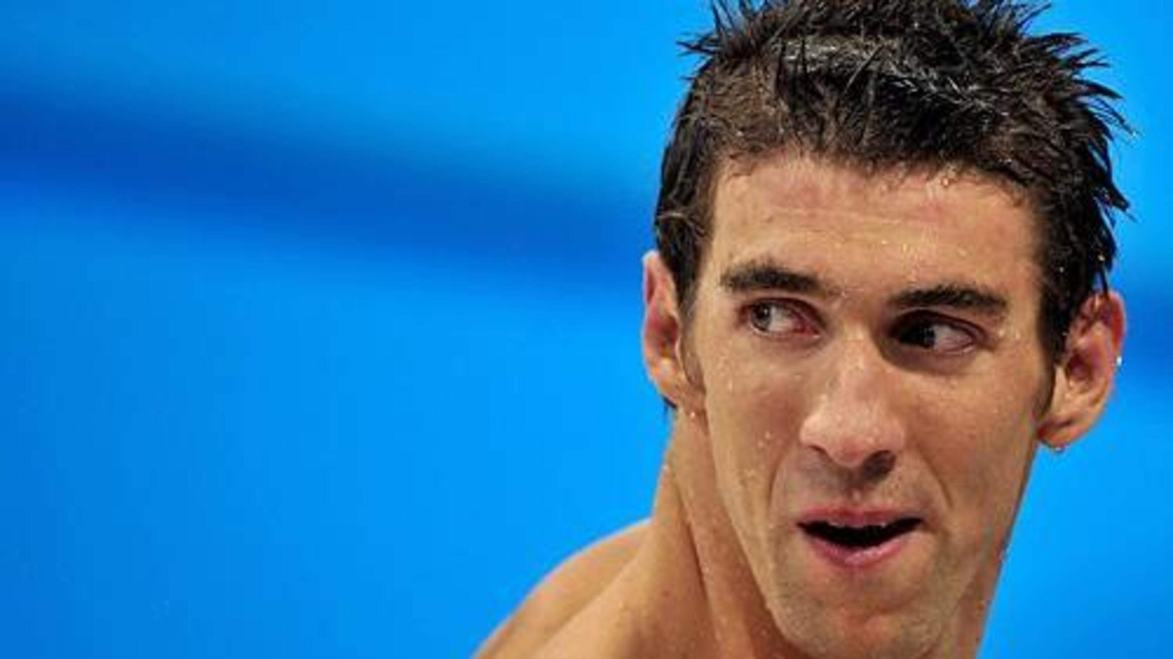 Schwimmer Michael Phelps erleichtert sich im Wasser | Aachener Zeitung