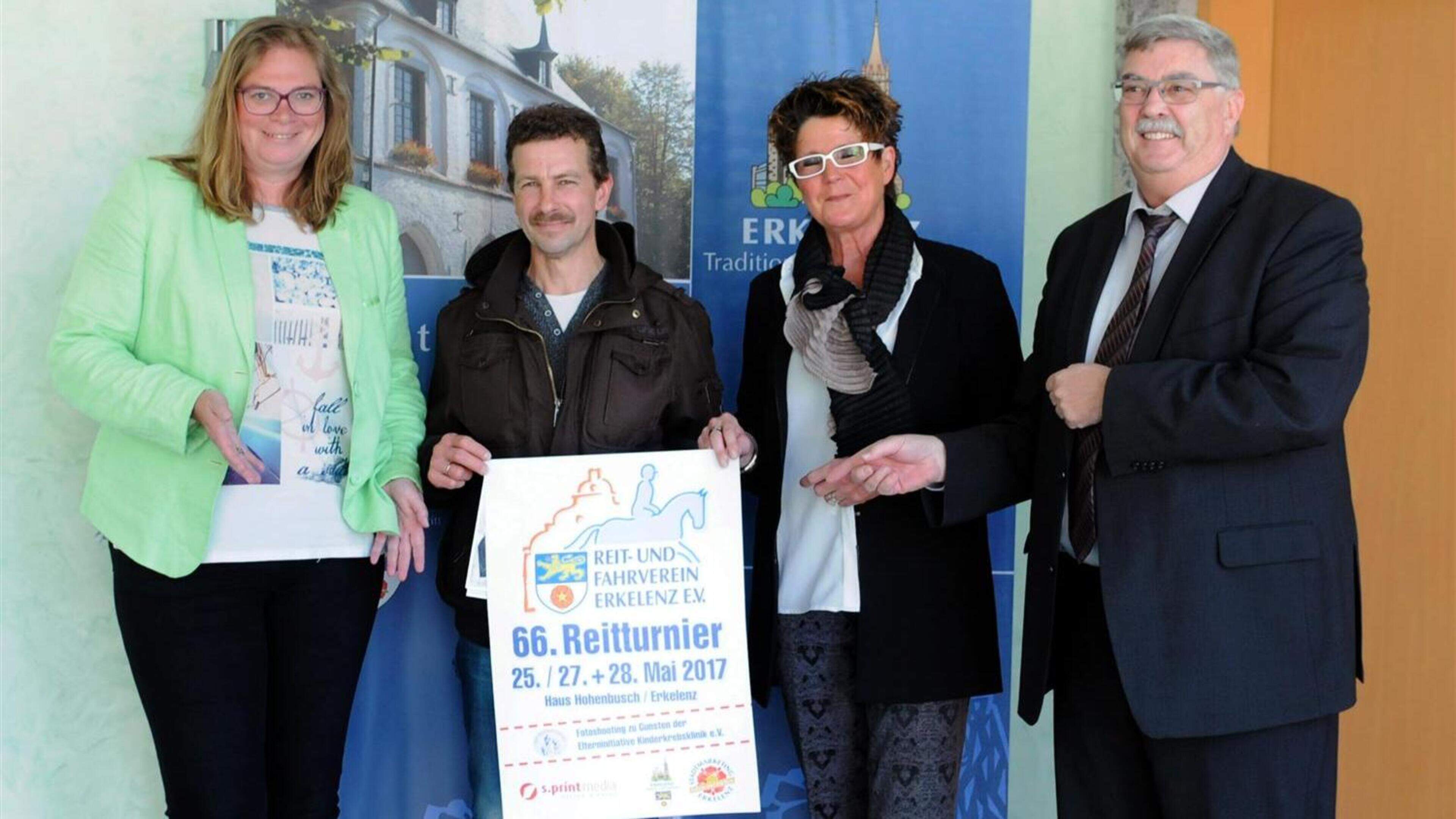 700 Pferde treten im Klostergarten an | Aachener Zeitung