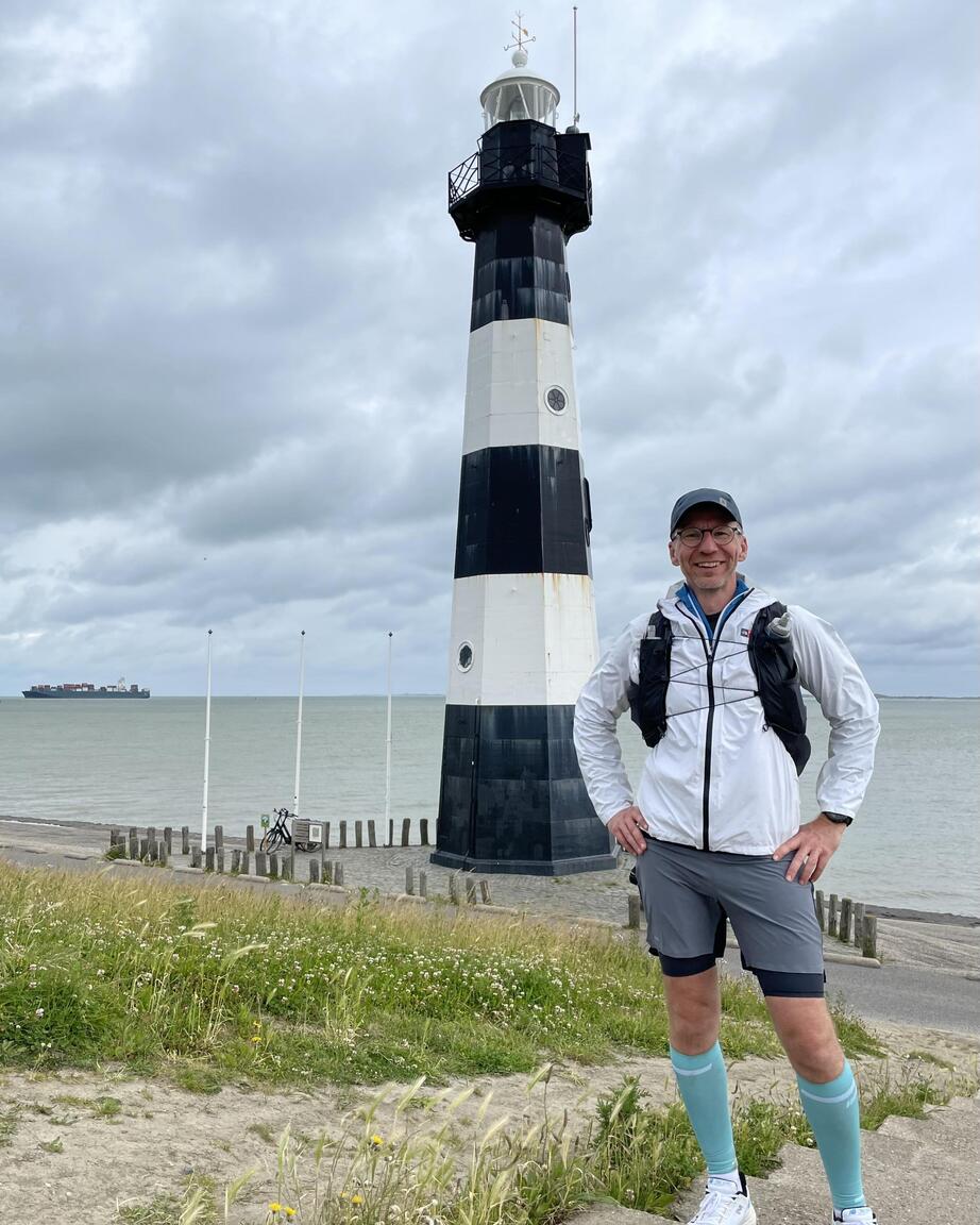 Thorsten Brodda läuft 264 Kilometer von Aachen nach Breskens | Aachener ...
