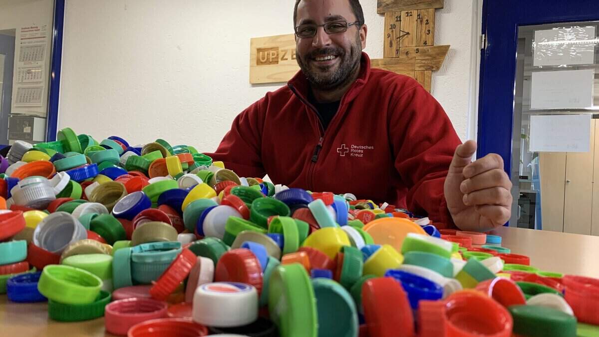 Mit Plastikdeckeln Gutes tun | Aachener Zeitung