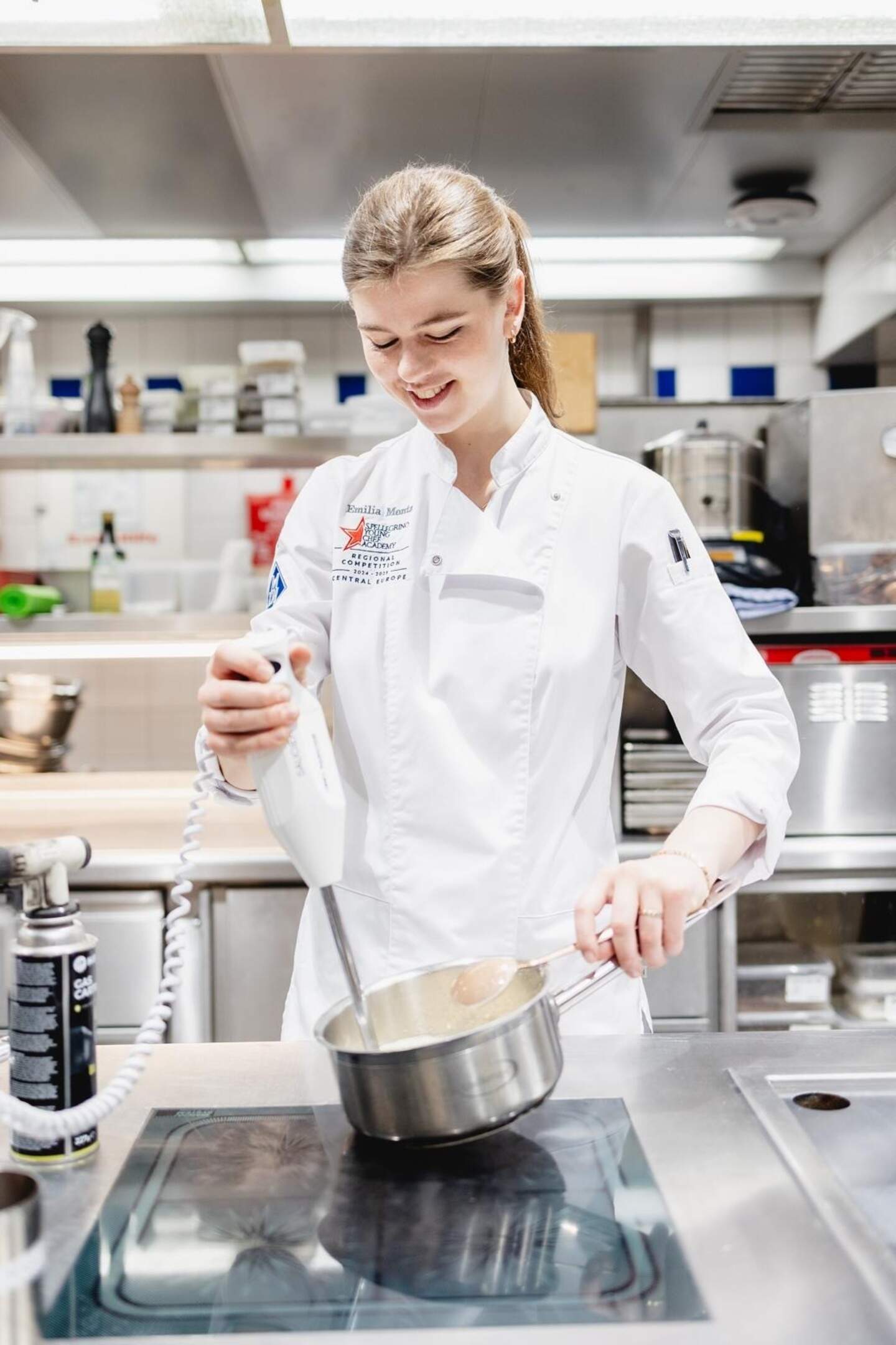 Emilia Montz: Deutschlands beste Nachwuchsköchin wird Chef-Patissière ...