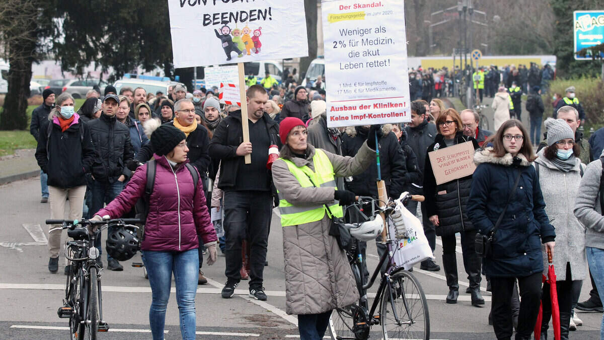Demonstrationen in der Aachener Innenstadt | Aachener Zeitung