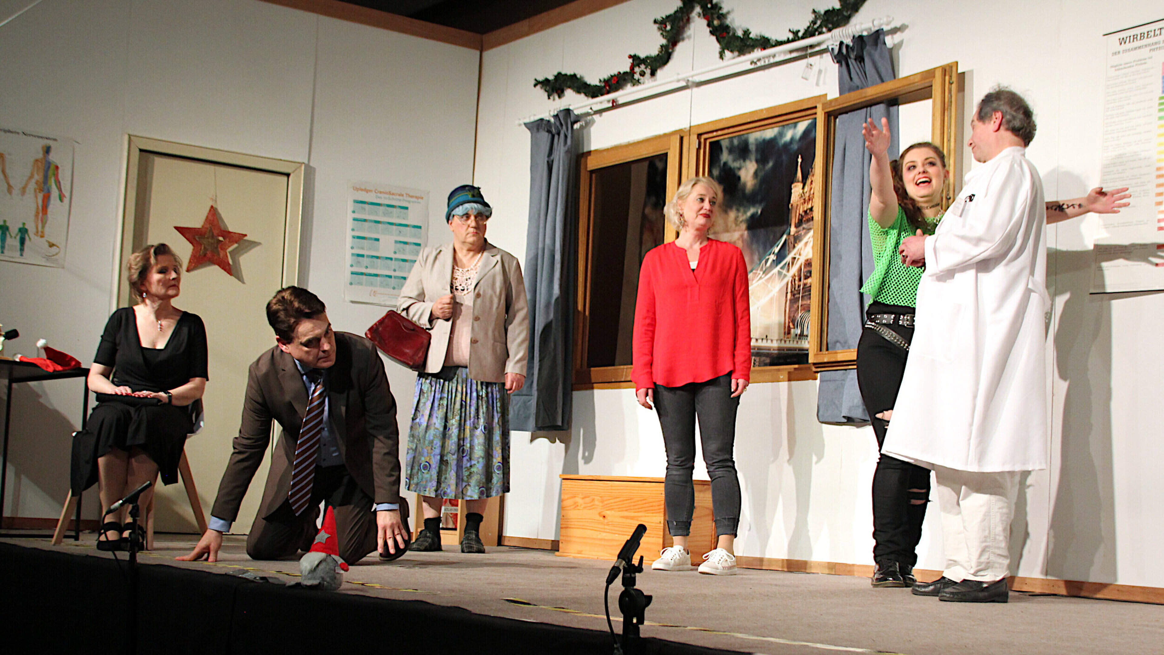 Langanhaltender Applaus für irrwitziges Theaterstück | Aachener Zeitung