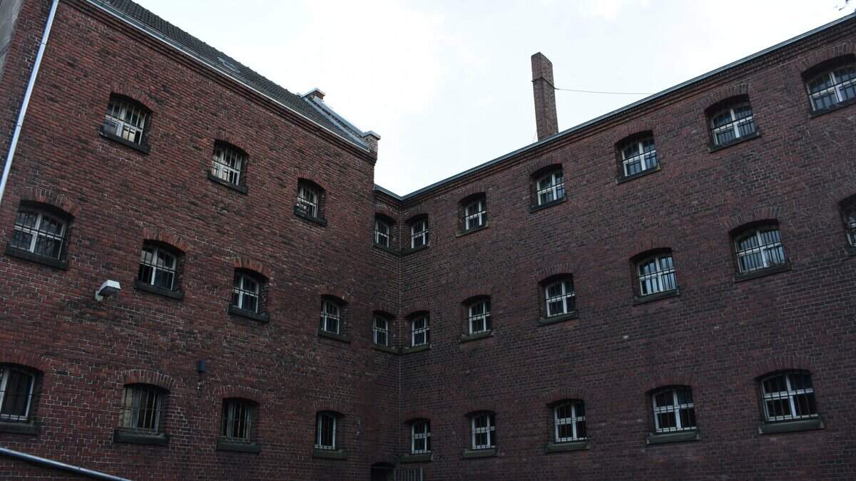 Eine Zeitreise ins denkmalgeschützte Gefängnis am Eschweiler ...