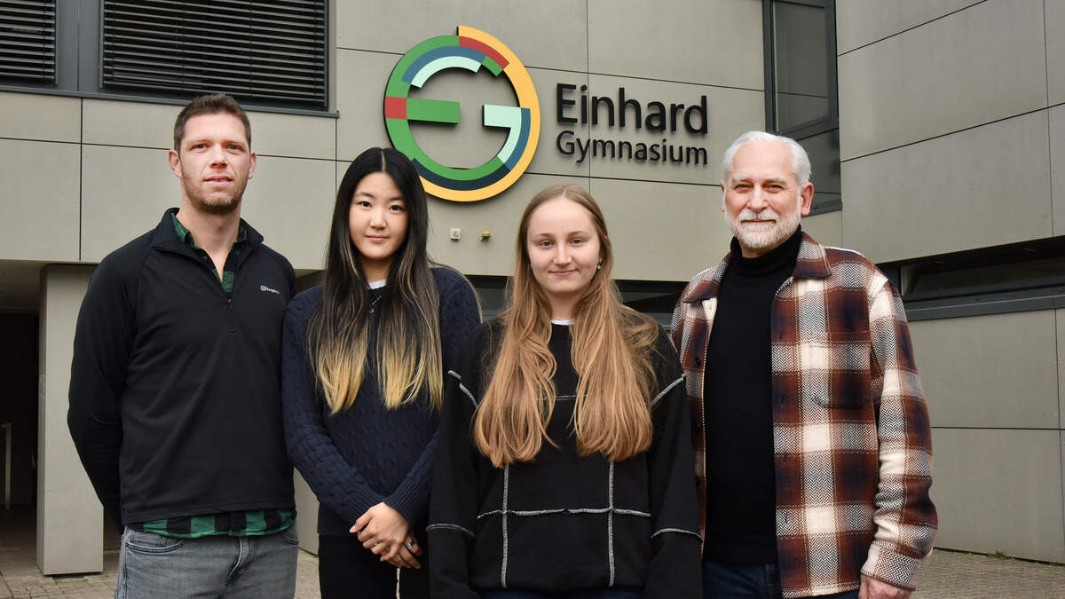 Abitur 2026 in Aachen: Einhard-Gymnasium trotzt G9-Lücke | Aachener Zeitung