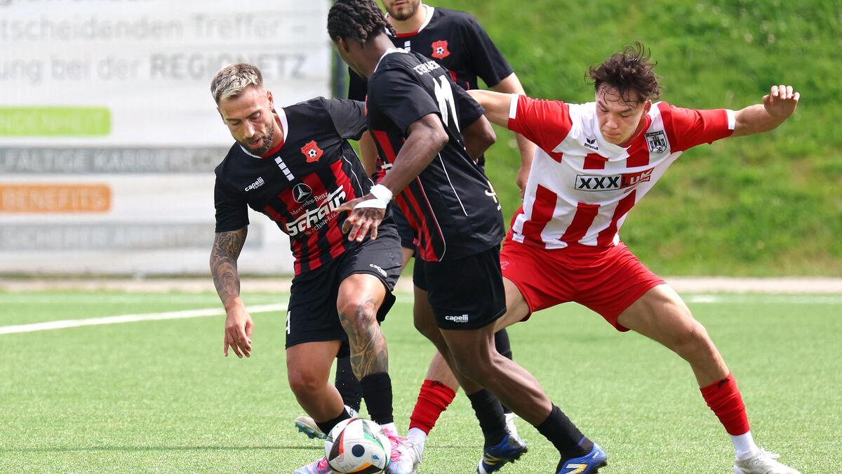 Fußball-Mittelrheinligist Teutonia Weiden verliert 1:4 gegen Hennef ...