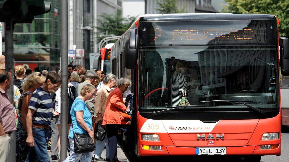 Breite Bustrasse über Willy-Brandt-Platz | Aachener Zeitung