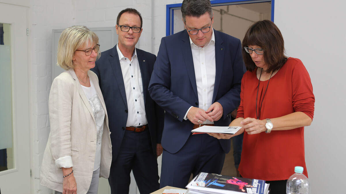 Von den Werkstätten in den regulären Arbeitsmarkt | Aachener Zeitung