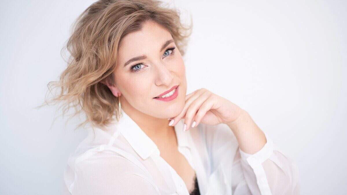 Seniorennachmittag mit Schlagersängerin Laura Wilde | Aachener Zeitung