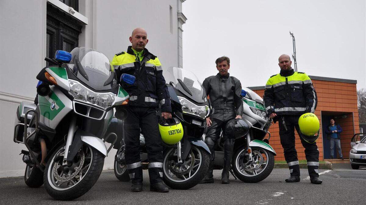 Motorradpolizisten: Gas geben, um Raser zu stoppen | Aachener Zeitung