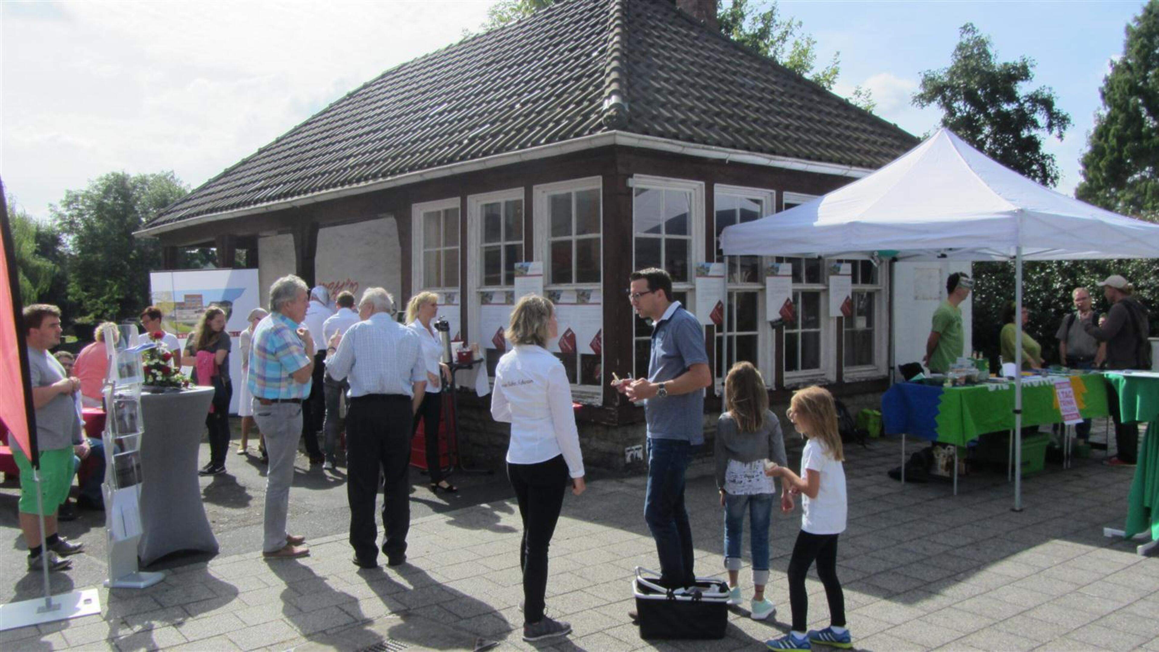 Pro und Kontra zum neuen Gesicht des Schwanenteichs | Aachener Zeitung