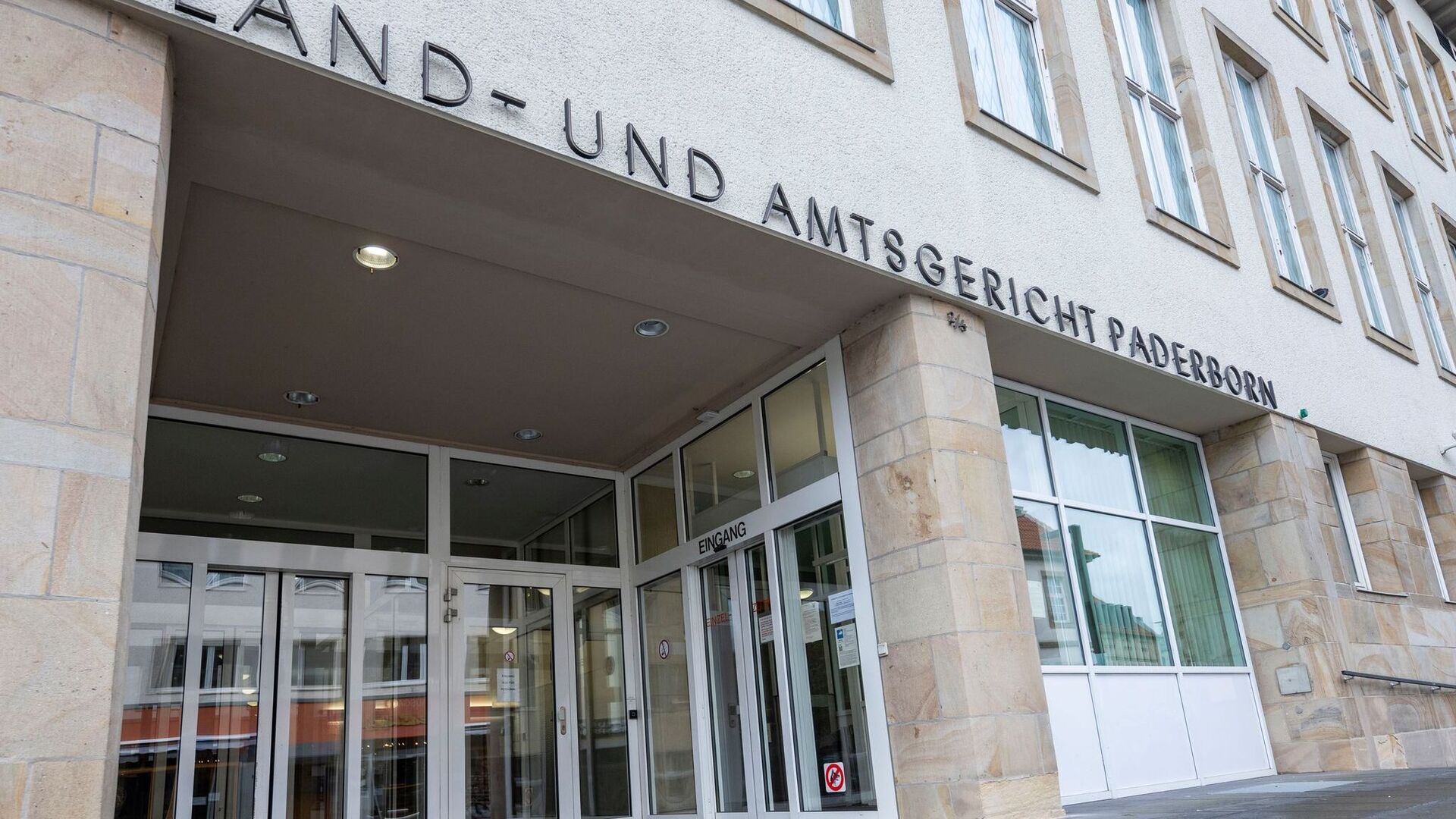 „Unfassbar empathielos“: Mann verbrennt lebendigen Kater | Aachener Zeitung