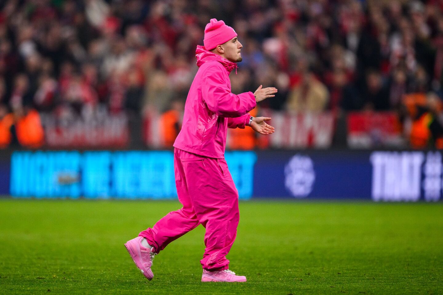 Pink, frech, freundlich: So wird Karl der neue Müller | Aachener Zeitung