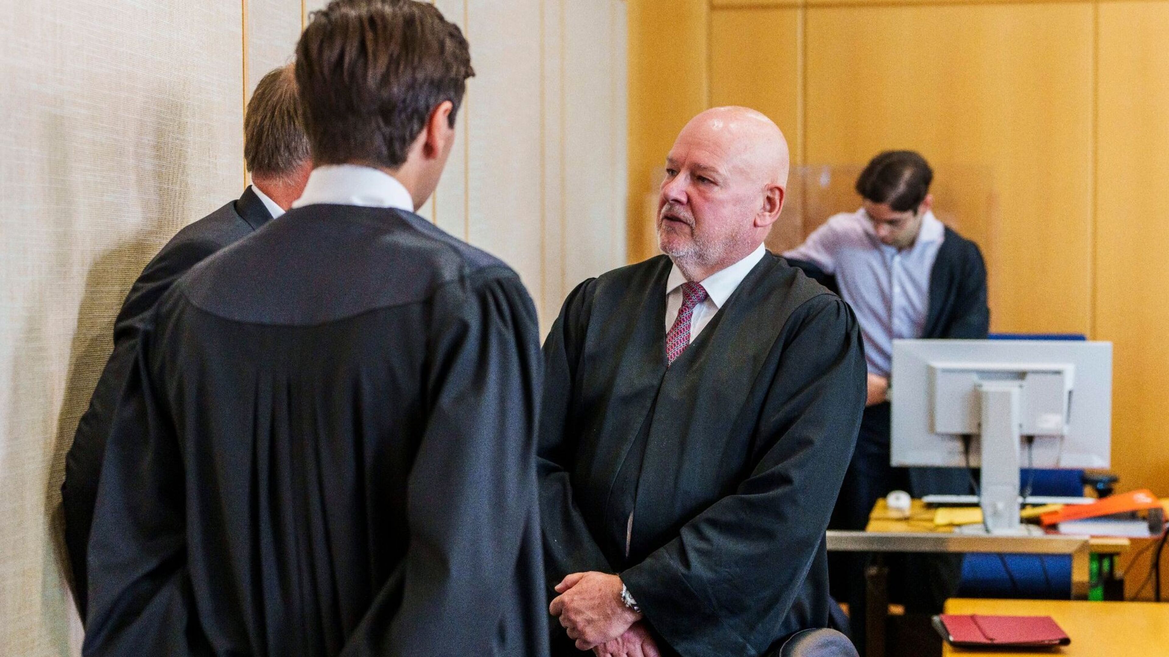 Cum-Ex-Skandal: Steueranwalt zu Haft verurteilt | Aachener Zeitung